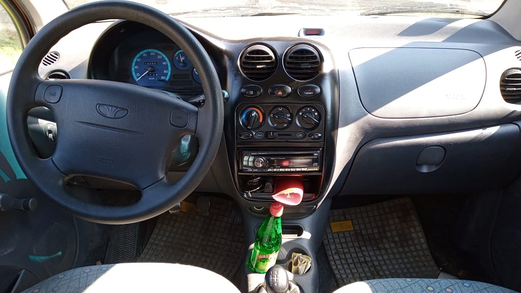 Daewoo Matiz 1998 City Car | Car Sound Effects Library | Asoundeffect.com